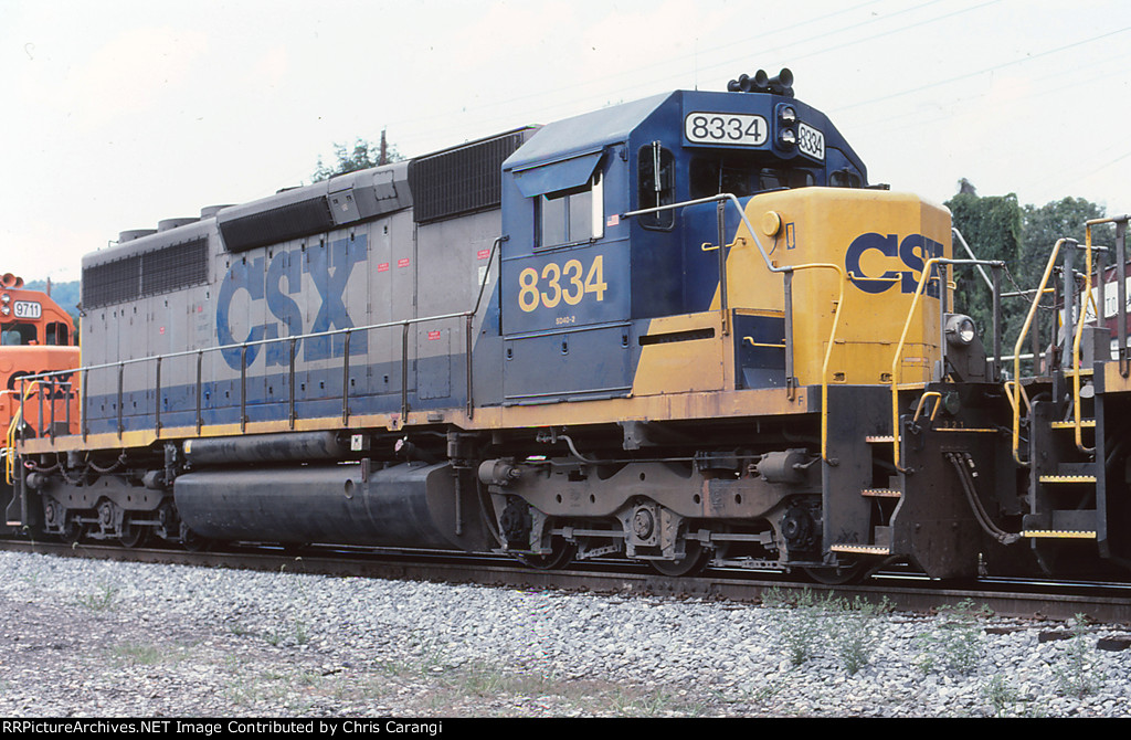 CSXT 8334 on Q317-17